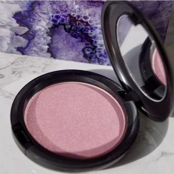 MAC Cosmetics | Makeup | Mac Ltd Ed Justine Skye Iridescent Beauty ...